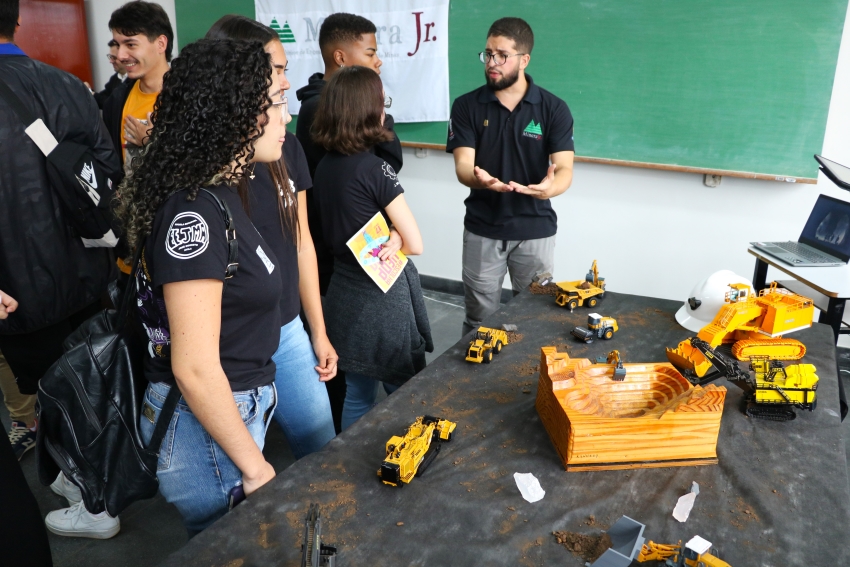 img_9382.jpg | Universidade Federal de Ouro Preto - UFOP
